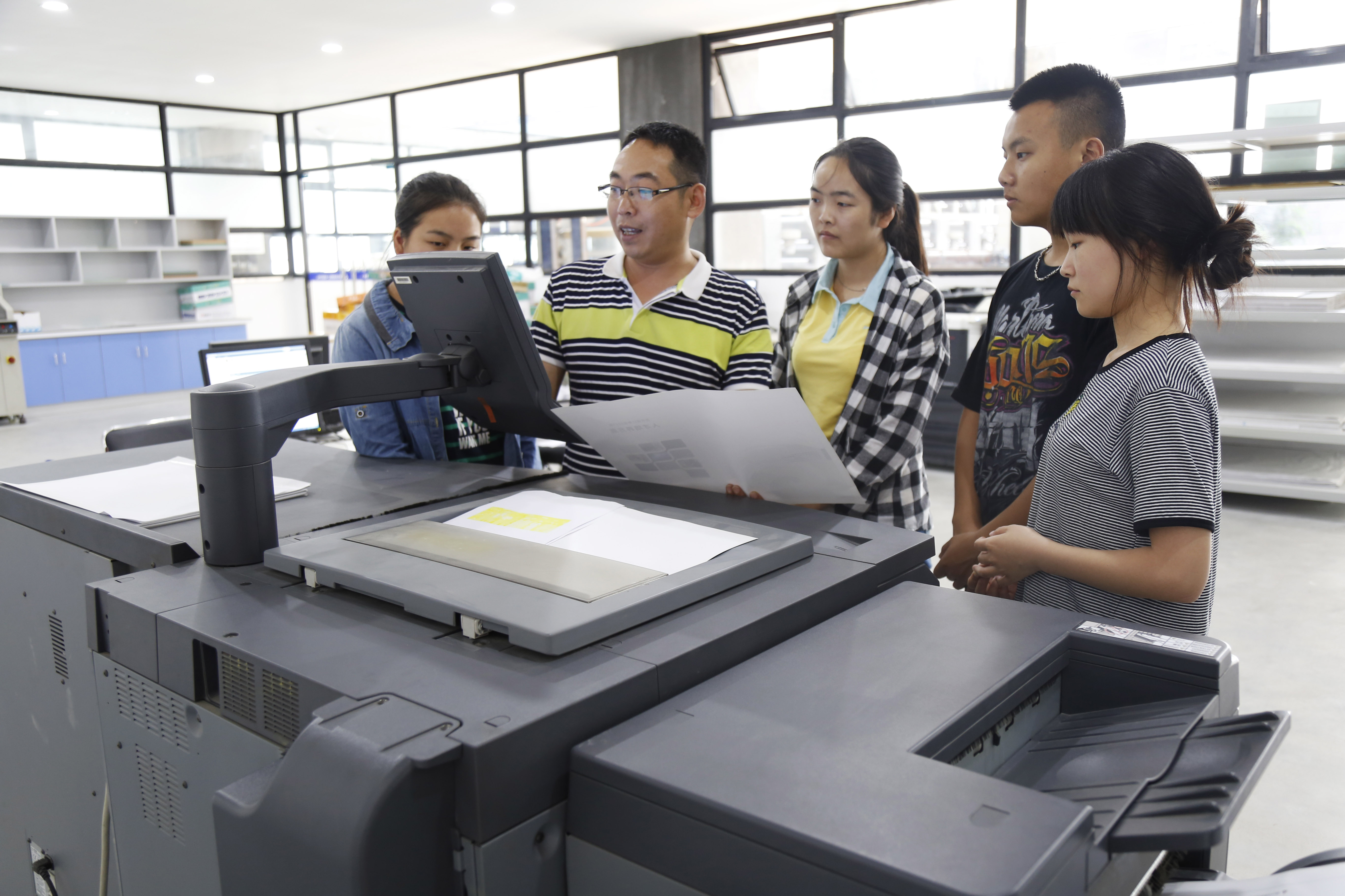 学校简介-四川工商职业技术学院招生就业网